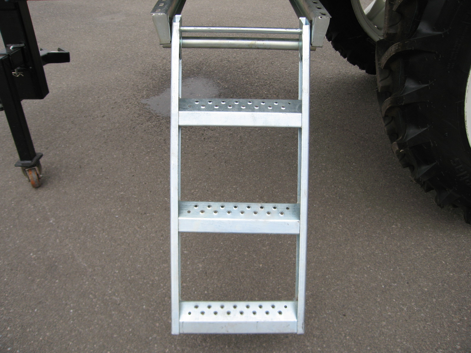 Erbicidator Bufer VP Georgia, tractat 2000 litri, 16m - AgroAtasamente